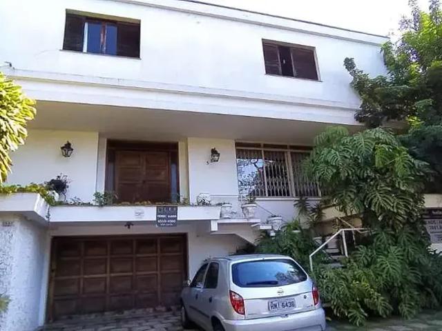 Casa / Sobrado para Venda em São Paulo/SP Jardim Guedala 5 Quartos