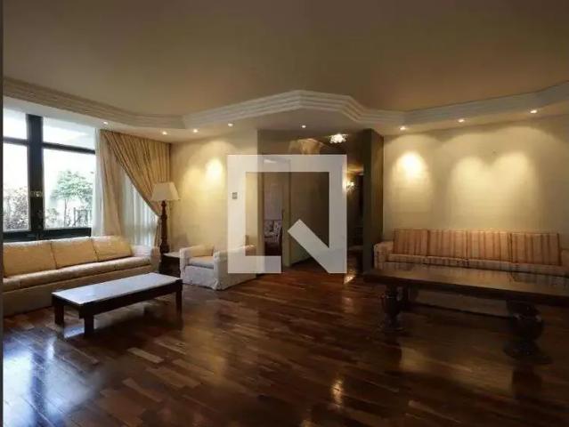 Casa / Sobrado para Venda em São Paulo/SP Jardim Guedala 5 Quartos