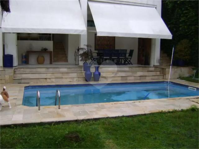 Casa / Sobrado para Venda em São Paulo/SP Jardim Guedala 5 Quartos