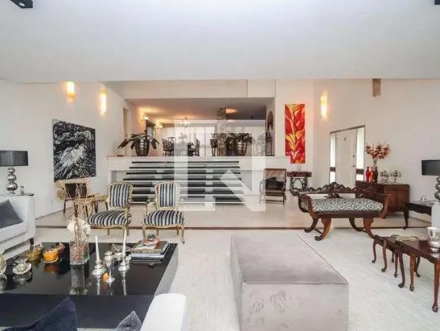 Casa / Sobrado para Venda em São Paulo/SP Jardim Guedala 5 Quartos