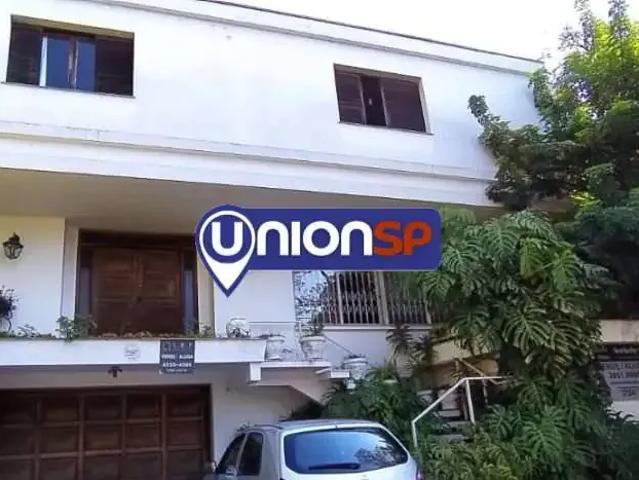 Casa / Sobrado para Venda em São Paulo/SP Jardim Guedala 5 Quartos