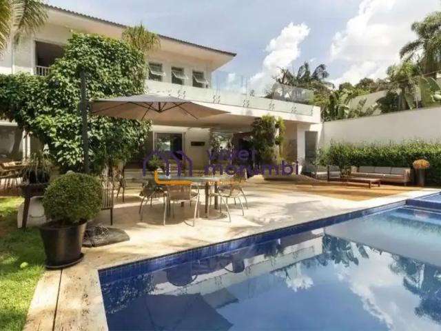 Casa / Sobrado para Venda em São Paulo/SP Jardim Guedala 5 Quartos