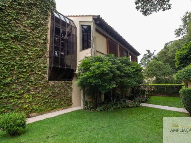 Casa / Sobrado para Venda em São Paulo/SP Jardim Guedala 6 Quartos