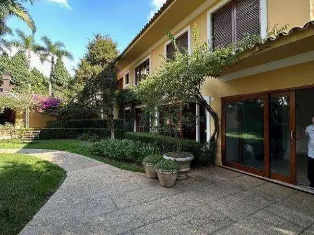 Casa / Sobrado para Venda em São Paulo/SP Jardim Guedala 8 Quartos
