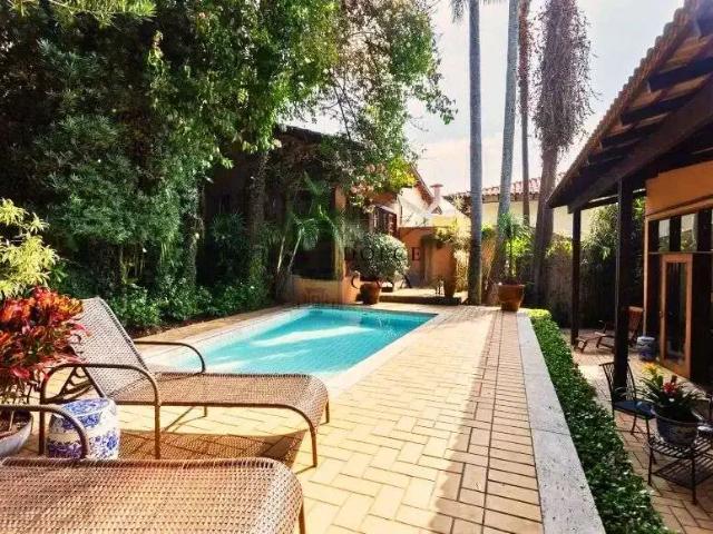 Casa / Sobrado para Venda em São Paulo/SP Jardim Guedala 3 Quartos
