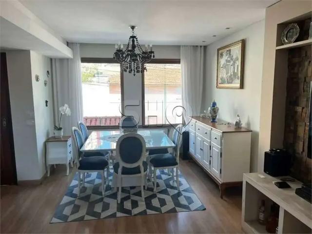 Casa / Sobrado para Venda em São Paulo/SP Jardim do Colégio 3 Quartos