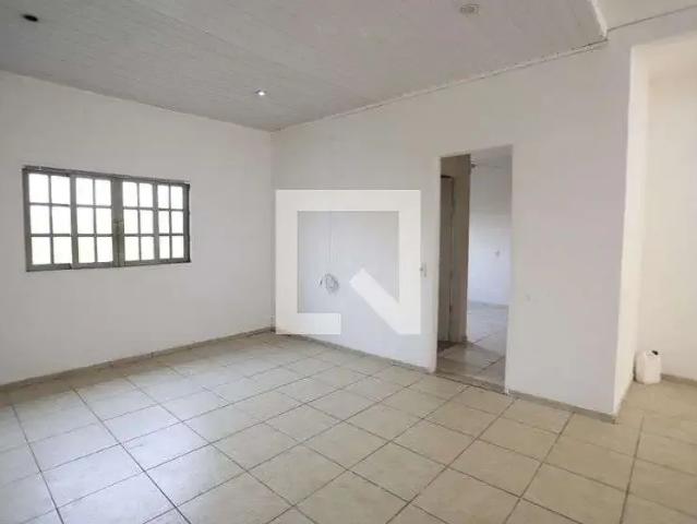 Casa / Sobrado para Venda em São Paulo/SP Jardim do Lago 4 Quartos