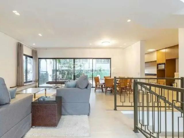 Casa / Sobrado para Venda em São Paulo/SP Jardim dos Estados 4 Quartos