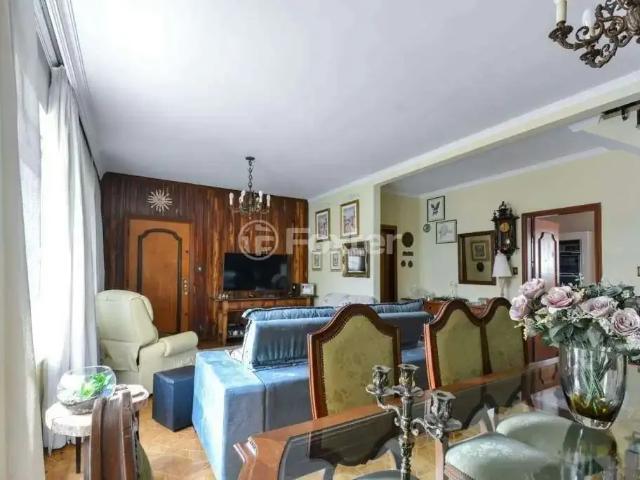 Casa / Sobrado para Venda em São Paulo/SP Jardim da Glória 4 Quartos