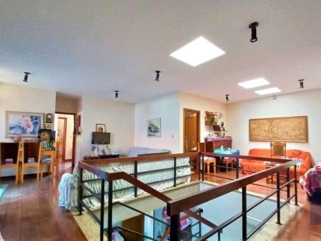 Casa / Sobrado para Venda em São Paulo/SP Jardim da Glória 5 Quartos