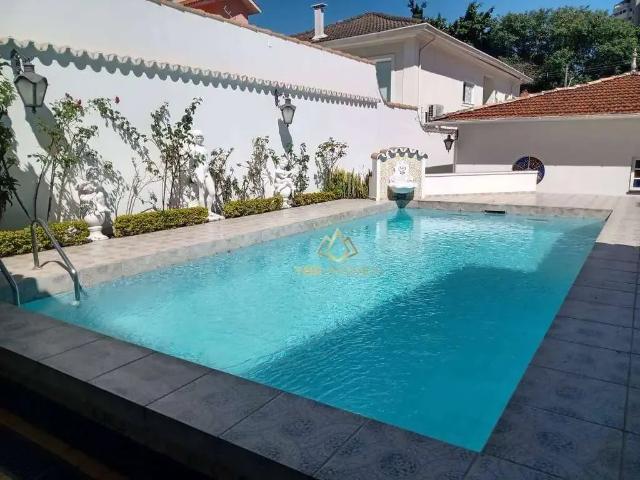 Casa / Sobrado para Venda em São Paulo/SP Jardim da Saude 4 Quartos