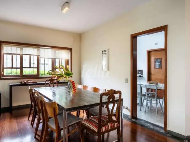 Casa / Sobrado para Venda em São Paulo/SP Jardim das Bandeiras 4 Quartos