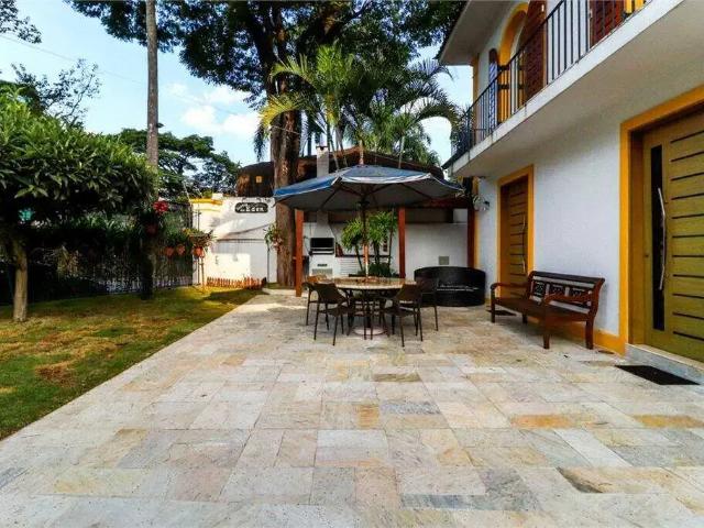 Casa / Sobrado para Venda em São Paulo/SP Jardim das Bandeiras 5 Quartos