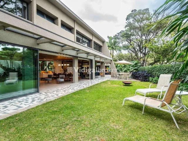 Casa / Sobrado para Venda em São Paulo/SP Jardim das Bandeiras 5 Quartos