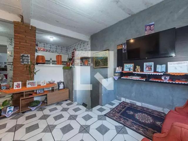 Casa / Sobrado para Venda em São Paulo/SP Jardim das Flores 4 Quartos