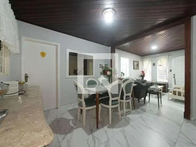 Casa / Sobrado para Venda em São Paulo/SP Jardim das Flores 4 Quartos