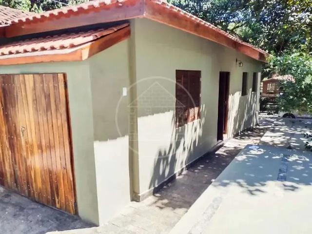 Casa / Sobrado para Venda em São Paulo/SP Jardim das Palmeiras Zona Sul 3 Quartos