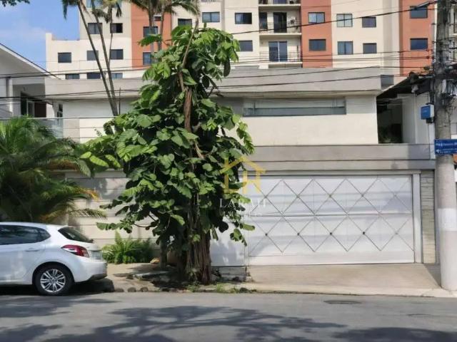 Casa / Sobrado para Venda em São Paulo/SP Jardim das Vertentes 4 Quartos