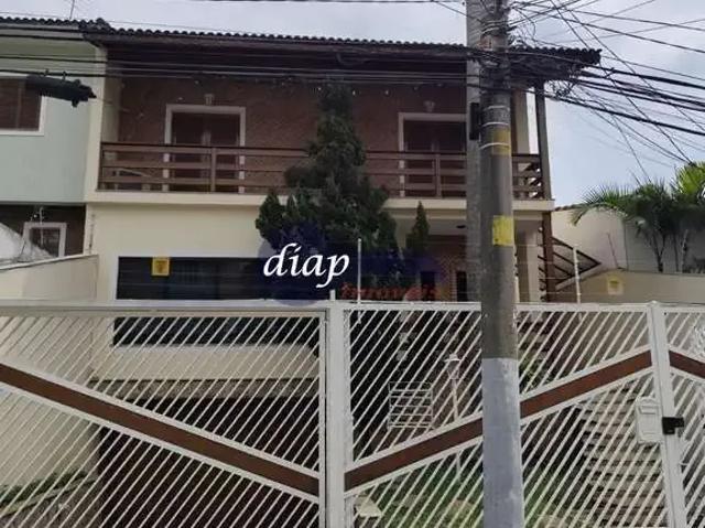 Casa / Sobrado para Venda em São Paulo/SP Jardim Entre Serras 4 Quartos