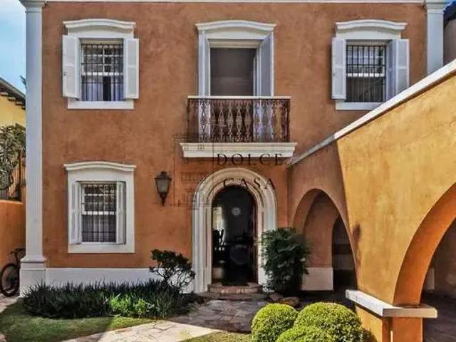 Casa / Sobrado para Venda em São Paulo/SP Jardim Europa 3 Quartos