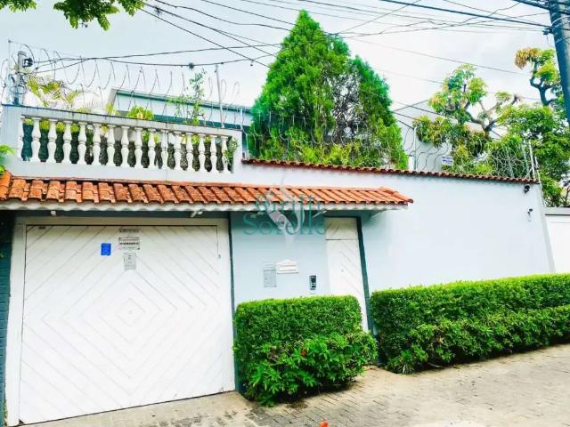 Casa / Sobrado para Venda em São Paulo/SP Jardim Europa 3 Quartos