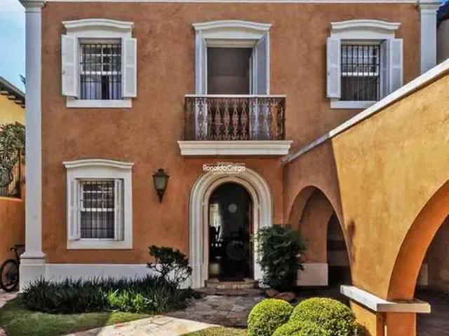 Casa / Sobrado para Venda em São Paulo/SP Jardim Europa 3 Quartos
