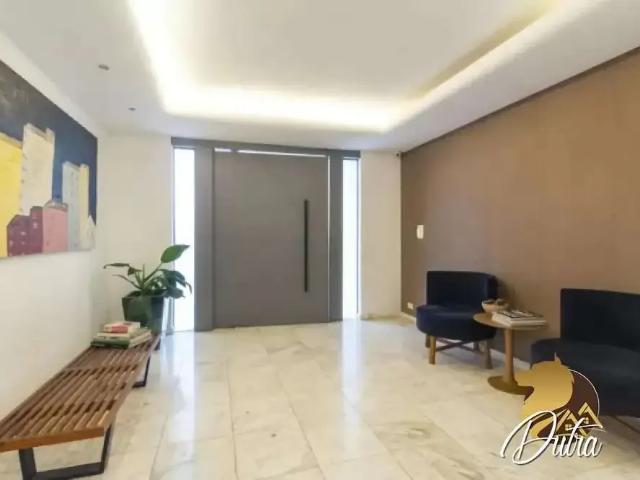 Casa / Sobrado para Venda em São Paulo/SP Jardim Europa 4 Quartos