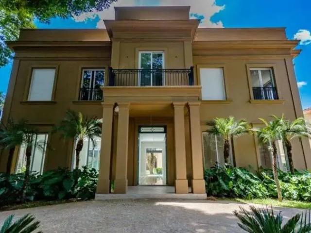 Casa / Sobrado para Venda em São Paulo/SP Jardim Europa 4 Quartos