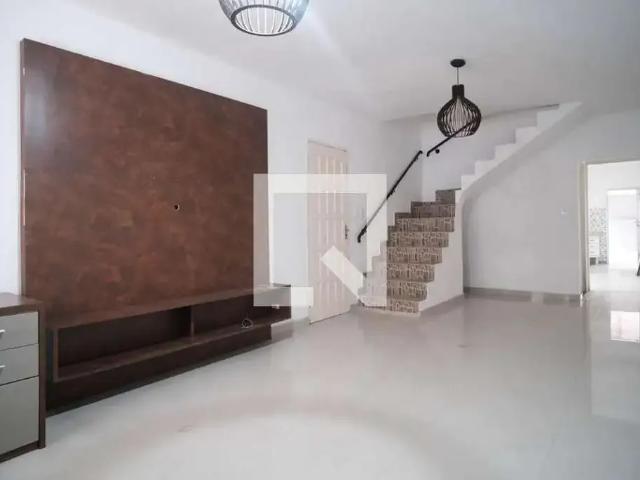 Casa / Sobrado para Venda em São Paulo/SP Jardim Fernandes 3 Quartos