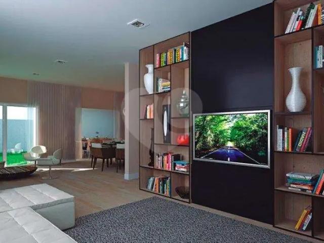 Casa / Sobrado para Venda em São Paulo/SP Jardim Floresta 4 Quartos