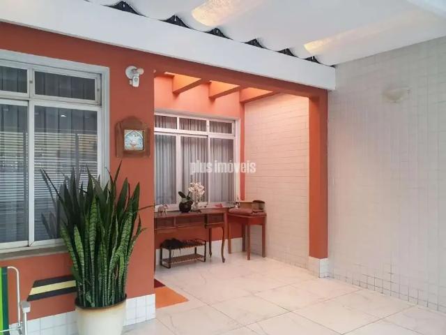 Casa / Sobrado para Venda em São Paulo/SP Jardim Internacional 4 Quartos