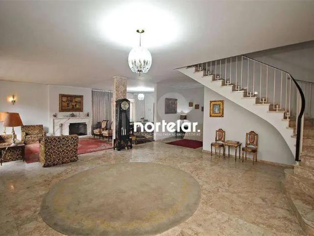 Casa / Sobrado para Venda em São Paulo/SP Jardim Ibirapuera 4 Quartos