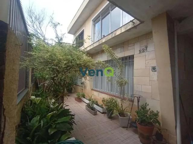Casa / Sobrado para Venda em São Paulo/SP Jardim Ipanema Zona Sul 4 Quartos
