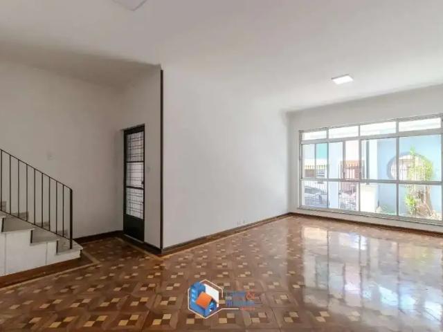 Casa / Sobrado para Venda em São Paulo/SP Jardim Itacolomi 3 Quartos