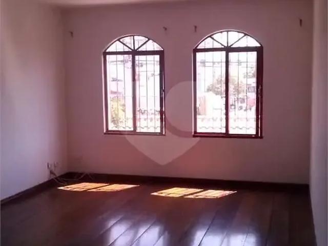 Casa / Sobrado para Venda em São Paulo/SP Jardim Itacolomi 3 Quartos