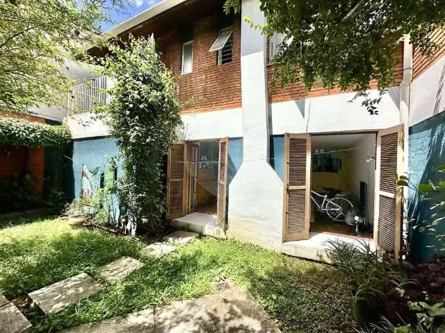 Casa / Sobrado para Venda em São Paulo/SP Vila Sônia 4 Quartos