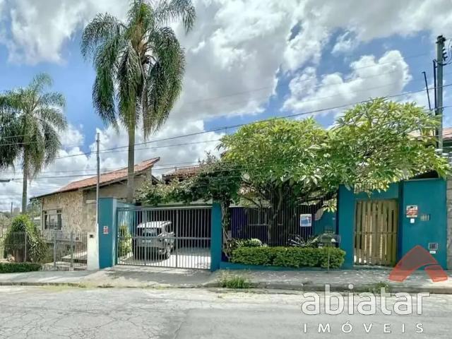 Casa / Sobrado para Venda em São Paulo/SP Jardim Jussara 4 Quartos