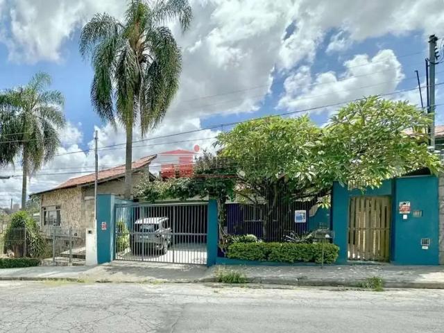 Casa / Sobrado para Venda em São Paulo/SP Jardim Jussara 4 Quartos