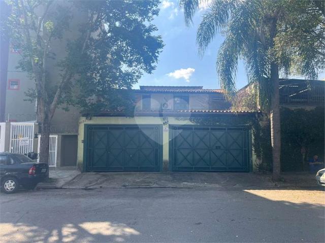 Casa / Sobrado para Venda em São Paulo/SP Butantã 4 Quartos