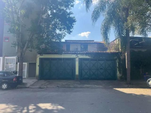 Casa / Sobrado para Venda em São Paulo/SP Jardim Jussara 5 Quartos
