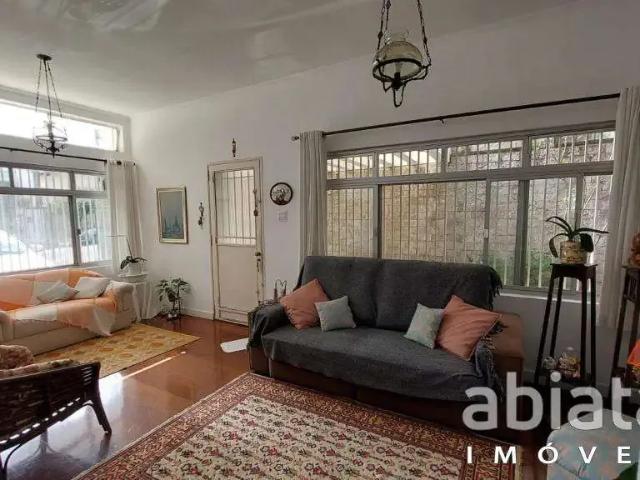 Casa / Sobrado para Venda em São Paulo/SP Jardim Jussara 5 Quartos