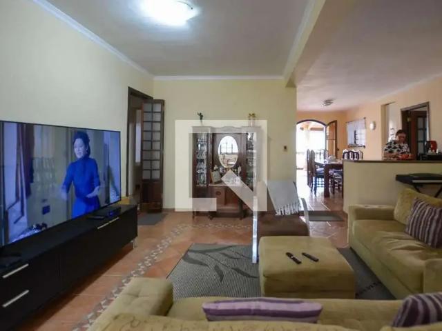 Casa / Sobrado para Venda em São Paulo/SP Jardim Jussara 6 Quartos