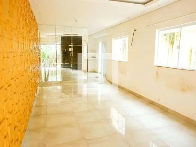Casa / Sobrado para Venda em São Paulo/SP Jardim Jussara 6 Quartos