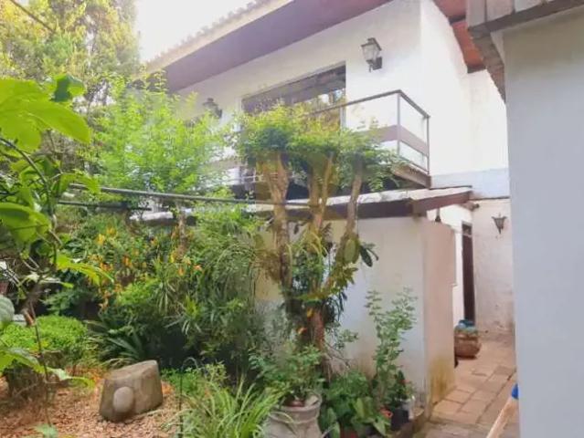 Casa / Sobrado para Venda em São Paulo/SP Jardim Luzitânia 4 Quartos