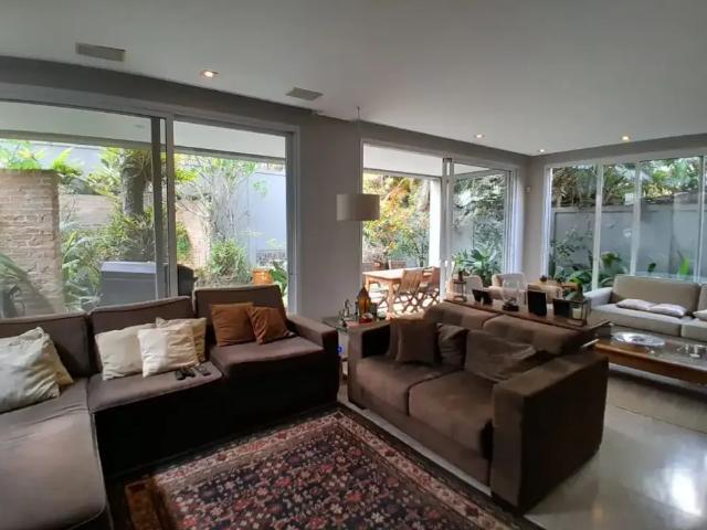 Casa / Sobrado para Venda em São Paulo/SP Jardim Luzitânia 4 Quartos