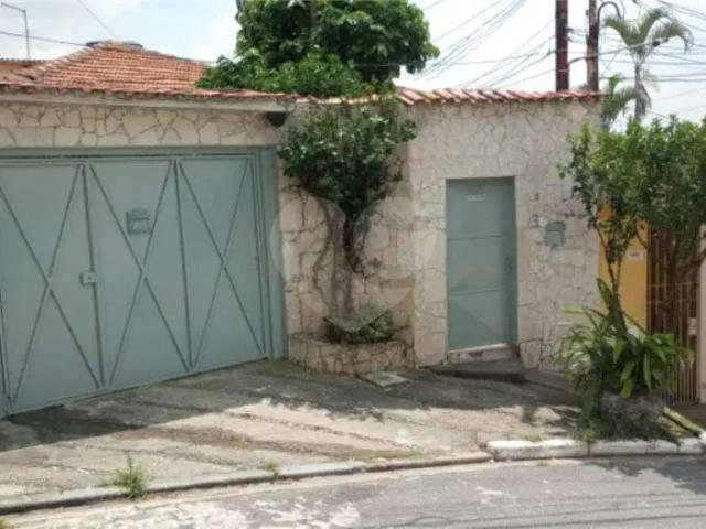 Casa / Sobrado para Venda em São Paulo/SP Campo Limpo 3 Quartos