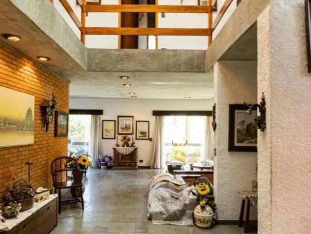 Casa / Sobrado para Venda em São Paulo/SP Jardim Morumbi 4 Quartos