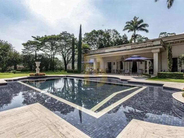 Casa / Sobrado para Venda em São Paulo/SP Jardim Morumbi 6 Quartos