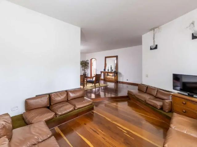Casa / Sobrado para Venda em São Paulo/SP Jardim Marajoara 4 Quartos