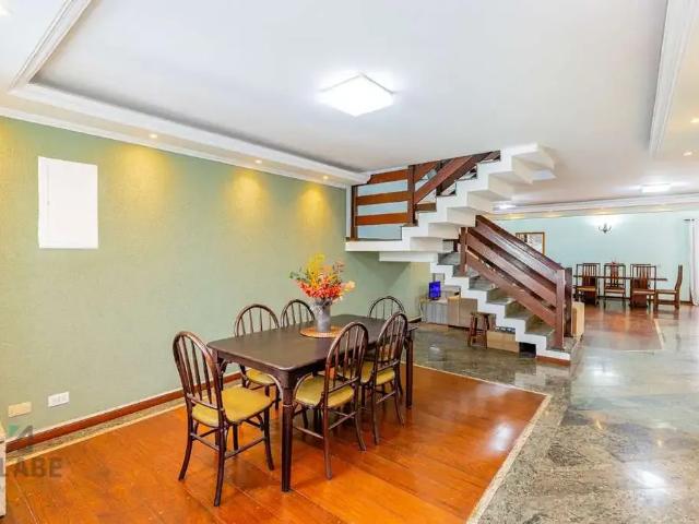 Casa / Sobrado para Venda em São Paulo/SP Jardim Marajoara 4 Quartos